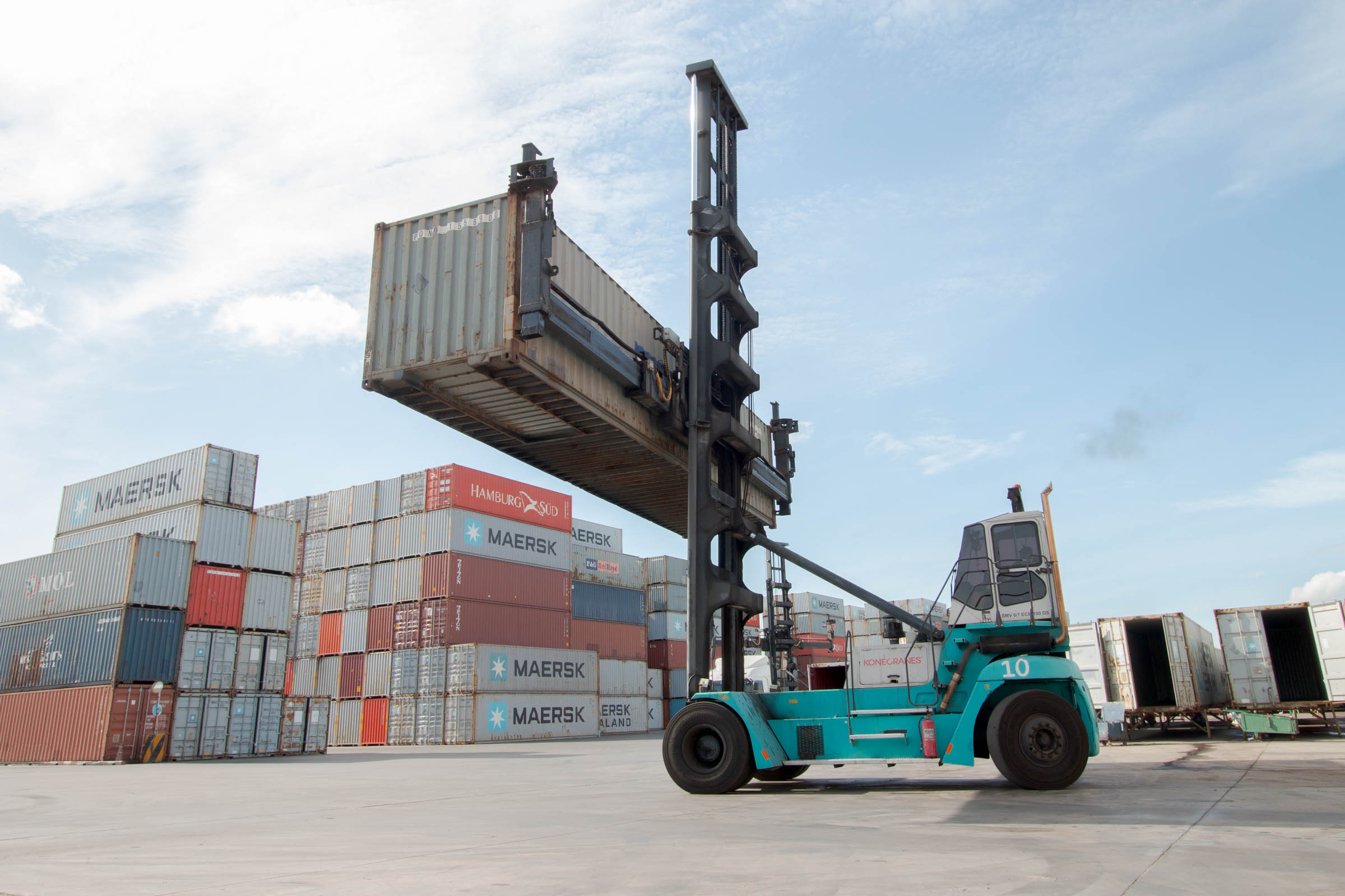 MON LOGISTICS – Modern Logistics